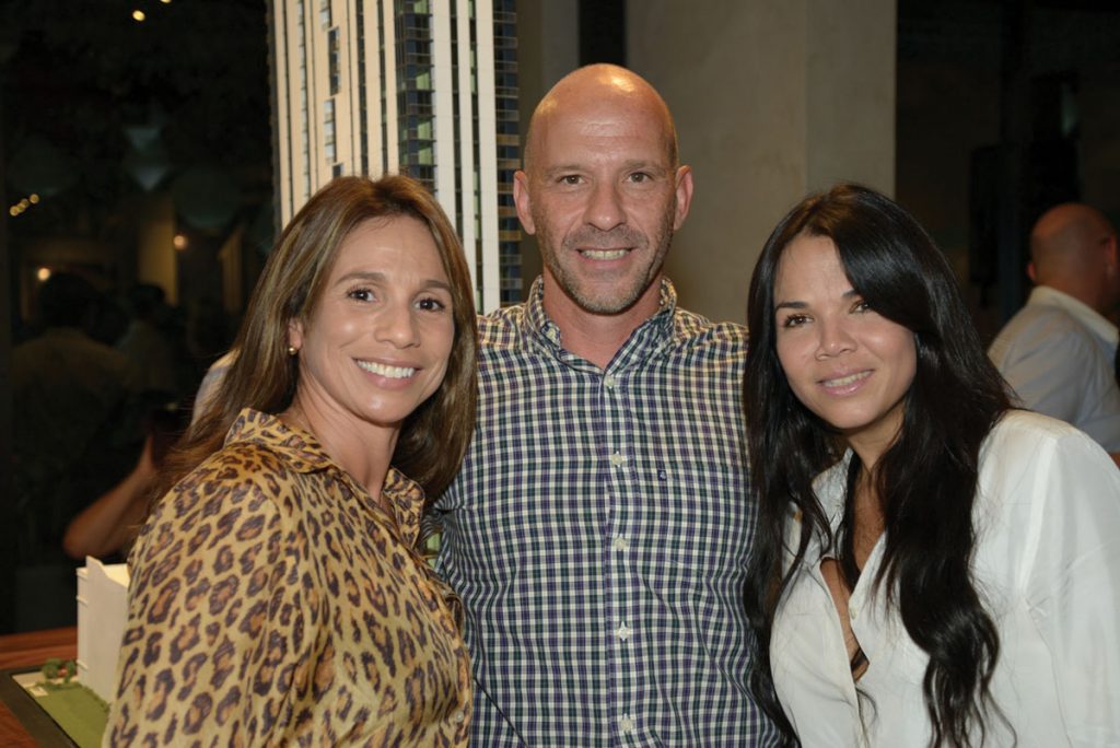 Iconic Welcome — Brickell Magazine