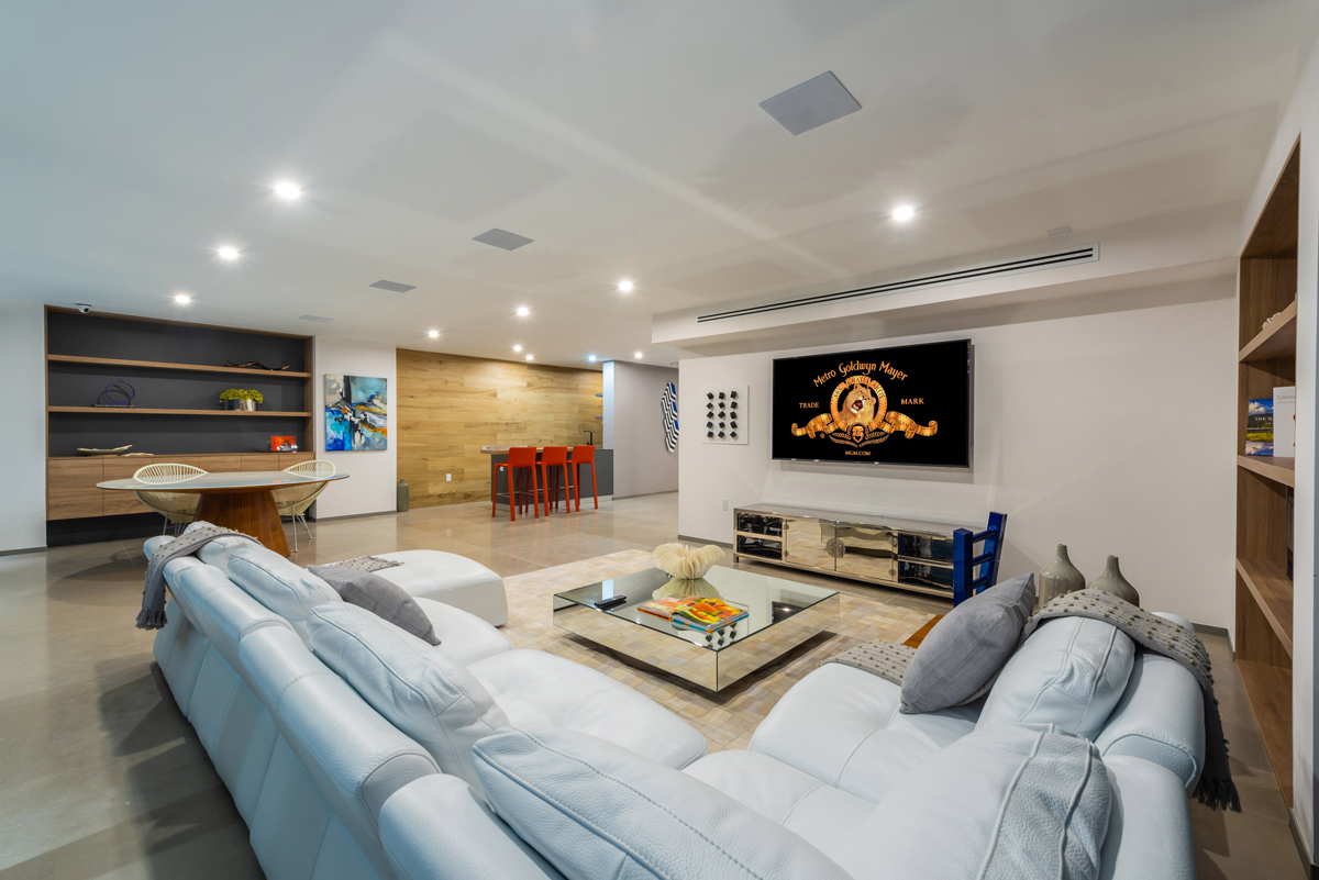 1572315758-49d6b5306a835cbfd74eb3823df4b32d — Brickell Magazine