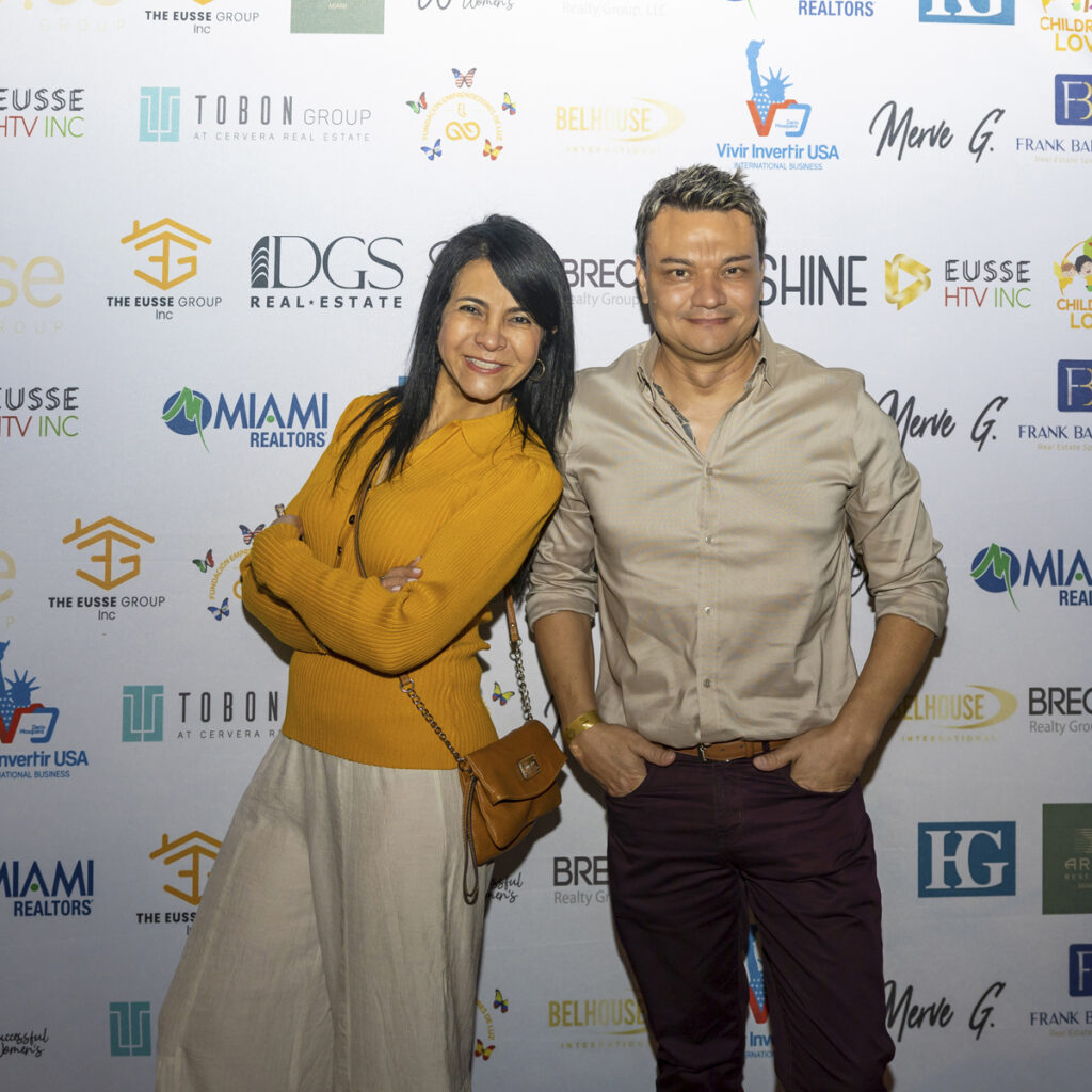 5. Simi Ahuja - Jennifer Bindman — Brickell Magazine