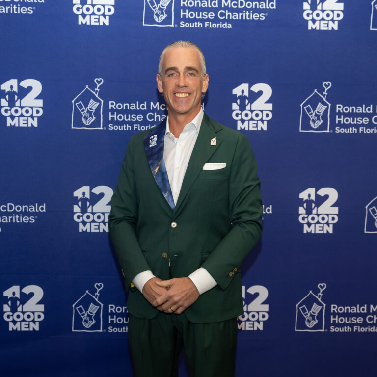 Close Up — Brickell Magazine